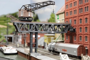 N scale harbor layout: Appealing track plan!